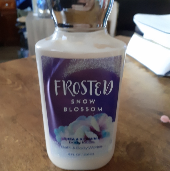 Bath & Body Works | Skincare | Bath Body Works Frosted Snow Blossom ...